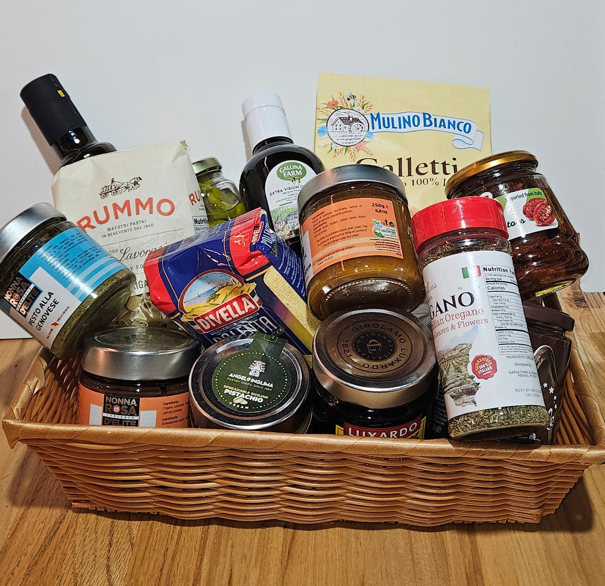 Gift basket sm – Gallina Fine Foods
